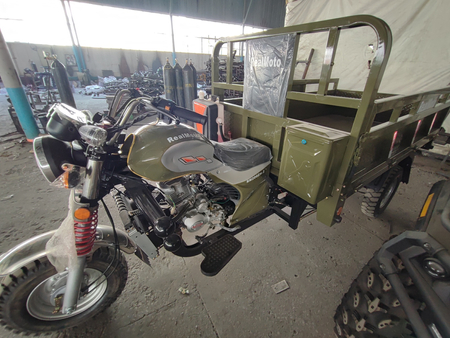 YANGILIK! REALMOTO 2.2 metr suvli va ponijenniy