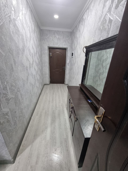 Sergeli Quruvchilar METRO 12-bekat 3xona qilingan 55.m.kv