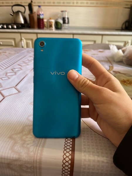 Vivo y1s 2 32 hamma joyi ishlidi chexol podarok