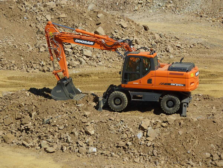 Экскаватор Doosan 55 т