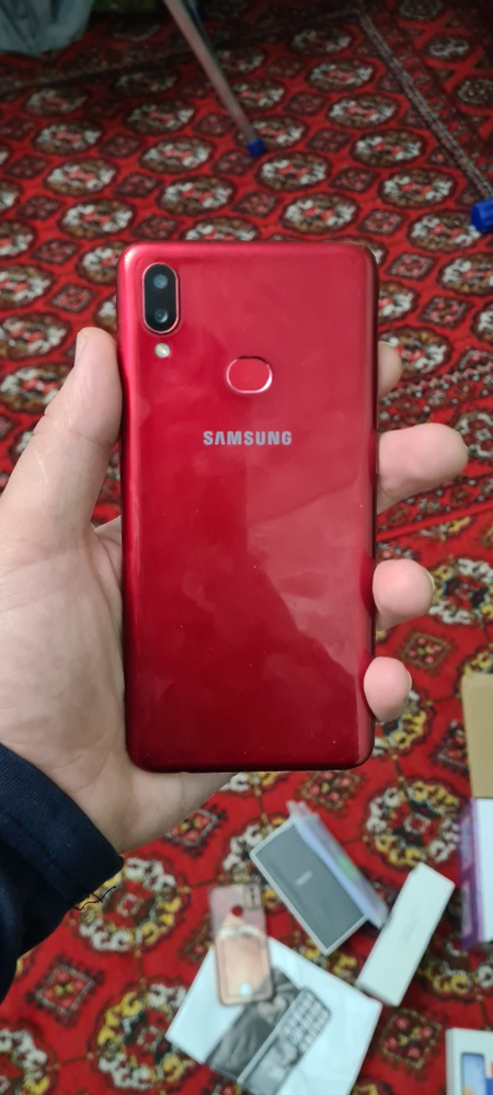 Samsung A10S 32gb сотилади