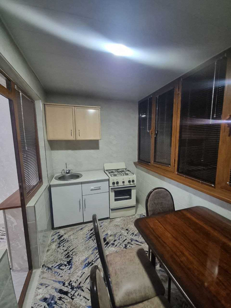 Vokzal hududida 3 xona qilib tayyorlangan kvartira sotiladi!