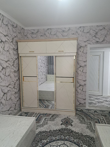Квартира сотилади 5 хоналик