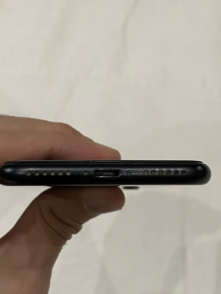 iPhone 7 sotiladi