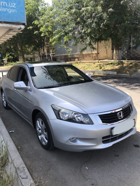 Honda Accord 2.4 i-VTEC год 2008