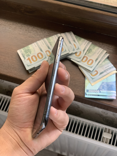 Iphone XS 256 gb sim+esim shkalat narxga ideal