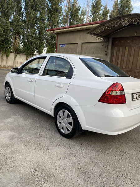 Автомобиль