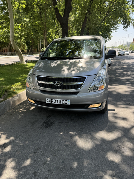 Хундай старекс 2012