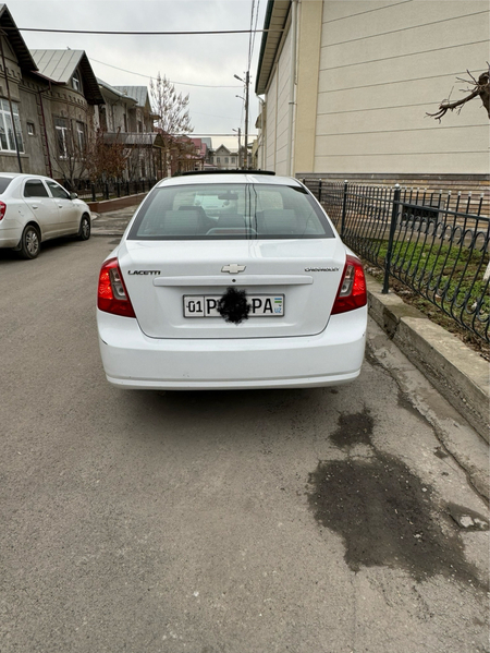 Chevrolet lacetti