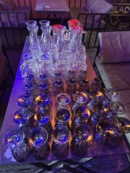 Kafe Restoran bar sotiladi