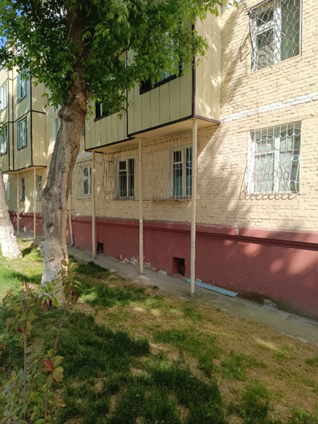 Срочно Под Офис 1-Линия IT Парк 1-комн 1-этаж  30-квадратов