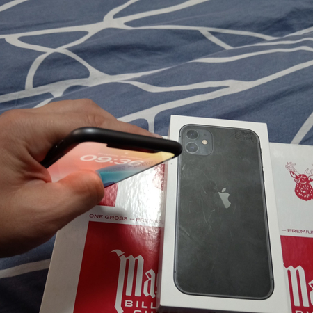 Iphone 11  64/79 +Bonus