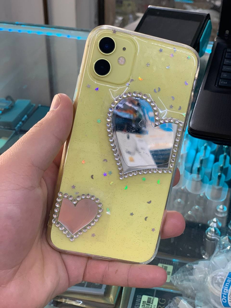 Iphone 11 karobka yo'q batare almashgan
