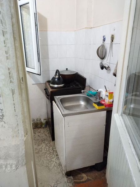 Срочно продам Ялангач Мирзо Улугбек 1в2-2-4 панель ор/р теннисный корт