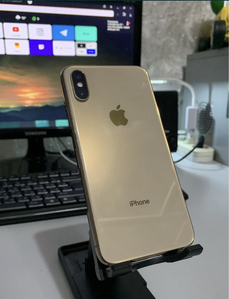 Iphone XS gold 64 gb