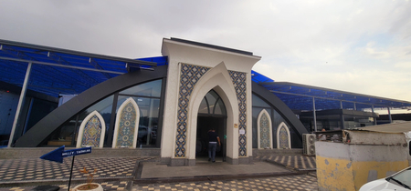 Chorsu bozorida magazinlar