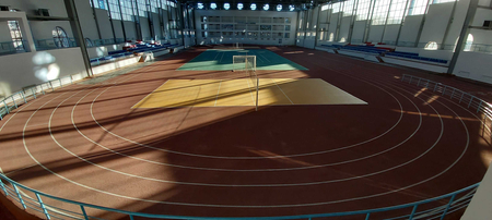 Sport zal (спортзал) va boshqa sport ob'ektlarini qurish xizmati.