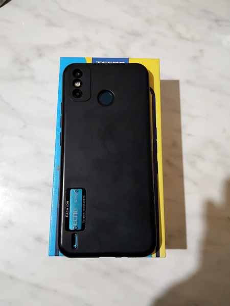 Telefon spark 6 go