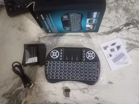 Mini Klaviatura keyboard i8 Беспроводная мини клавиатура