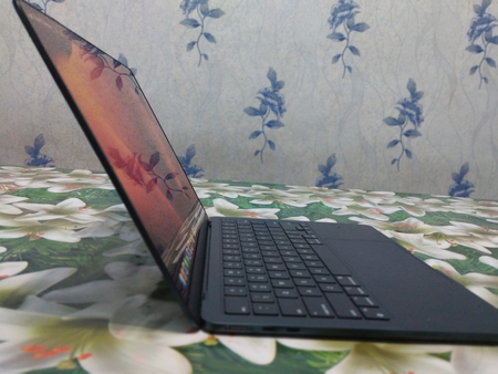 MacBook Air m2 midnight