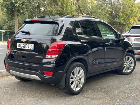Срочно chevrolet treker premier