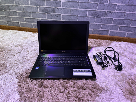 Ноутбук Acer Aspire E5. i3-6006U, DDR4 8GB, SSD 128GB, HDD 1TB