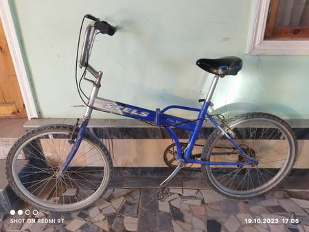 Velosiped sotiladi