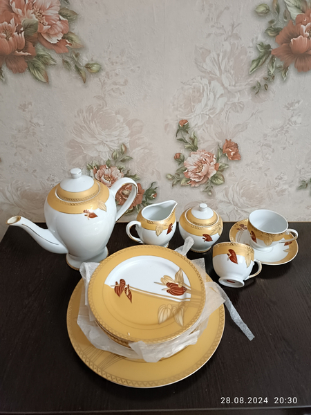 Сервис чайный новый керамика