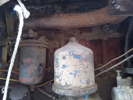 MTZ traktor karobka zadnimos zur vomishlidi