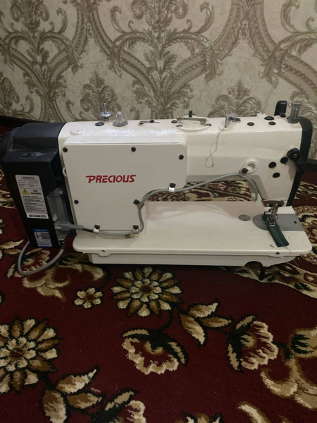 Швейная машинка Preciou