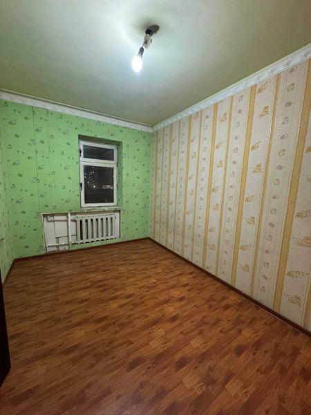 продается срочна Достлик 2 2/7/9 кв.м 60 цена 52000