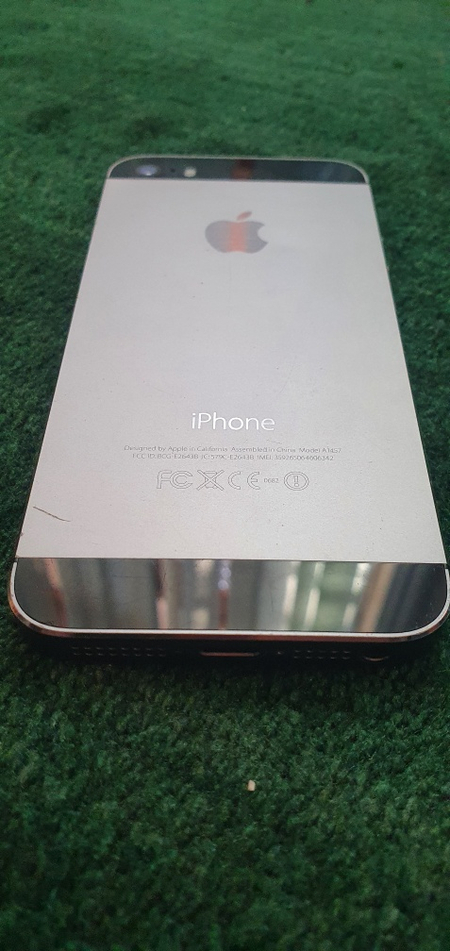 IPhone 5s zor holatda