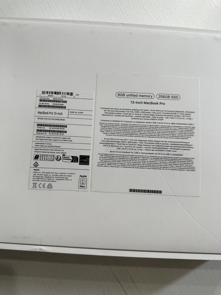 MacBook Pro 13-inch 8GB/256GB 2022 Space Gray