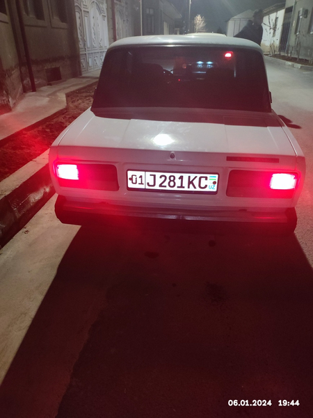 Vaz 21 07 naxadu ozimmiki