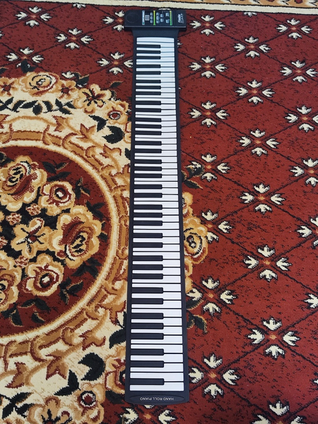 pianino Пианино силиконовая клавиатура в хорошем состояние, почти не и