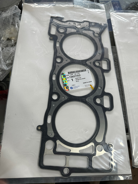 Kaptiva 3.0 galovka prokladka motor zapchast