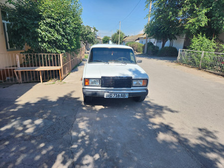 Vaz (Ваз) 21 07 sotiladi