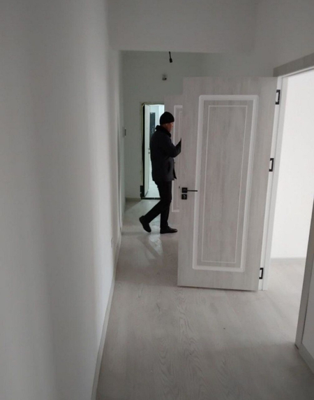 \Скргли,Спутник-16А.ГостРемонт,3 Хона.Таййор.75м².Арзон Нархда,