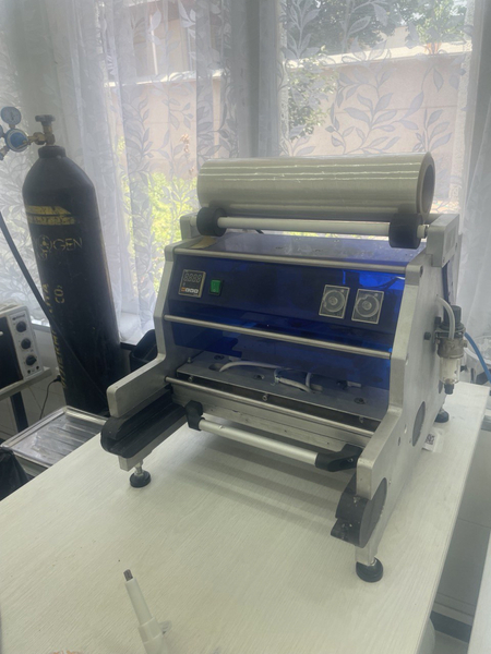 Полуавтоматический запайщик лотков inovac-204 с функцией газ