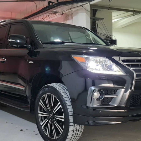 Lexsus LX570////