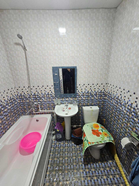 2 xonali 60m² 1-qavat uy sotiladi