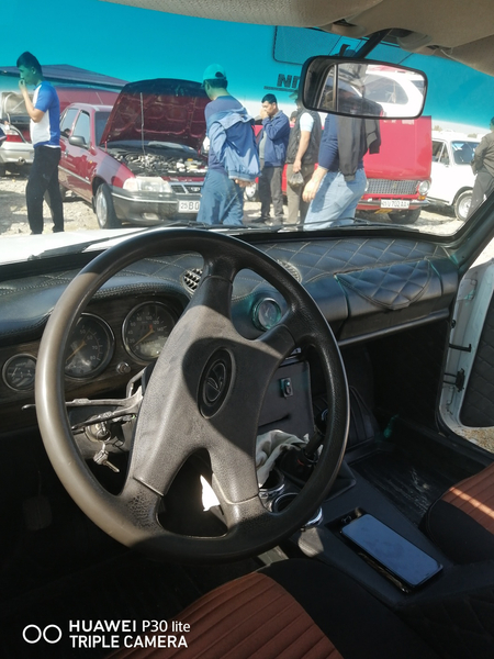 Lada 2106 sotiladi