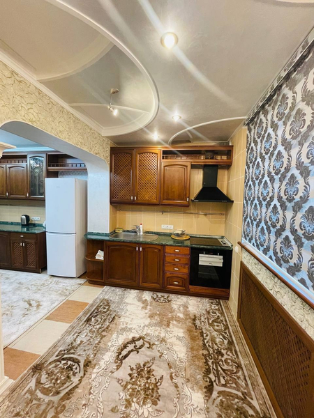 Улица Нукусская. ор: Гламур. 4/4/12. 148м² Евроремонт С мебел техника.