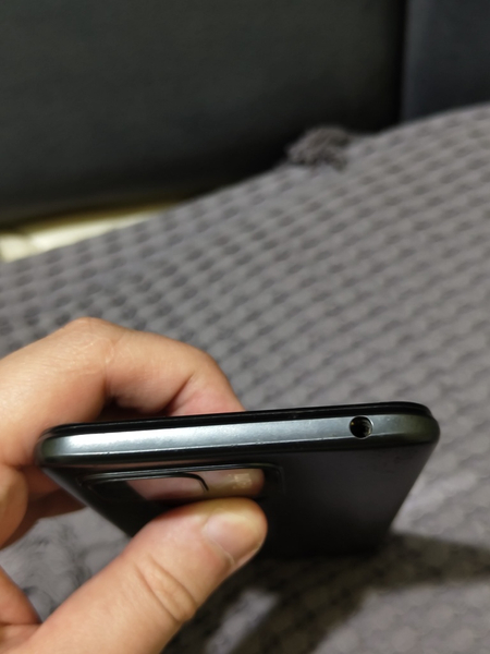 Продаю смартфон Xiaomi Redmi 10c 4/128 в хорошем состоянии