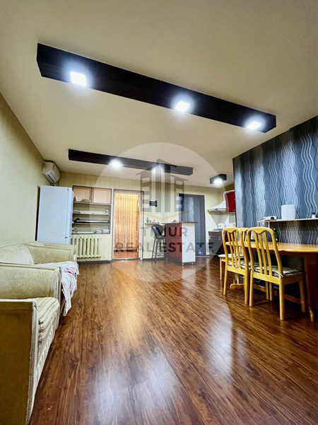 Продажа Максим Горький 2/3/5.  55м2 . Балкон 2х6