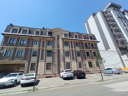 Срочно сдается 2-х комнатная квартира в центре города возле Рос. Посол