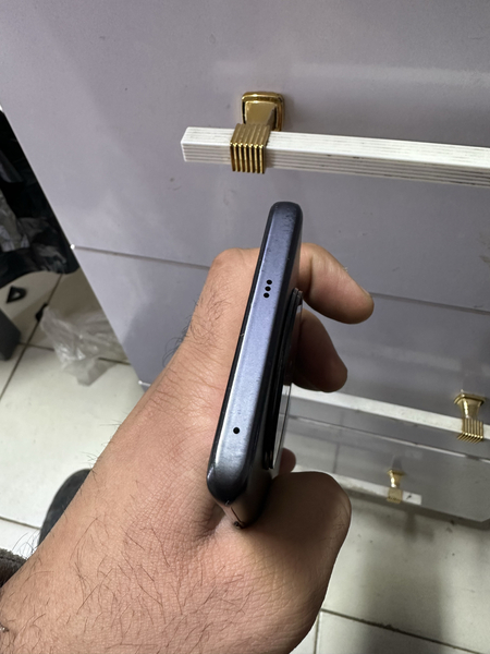 Realmee 11 pro 8/128 gb