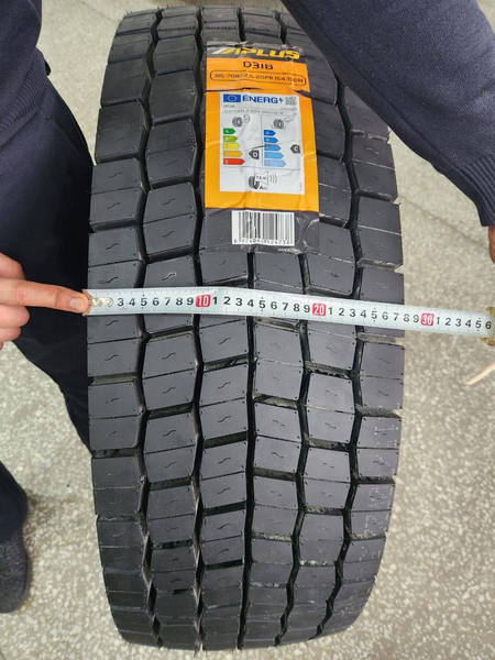 APLUS 315/70R22,5