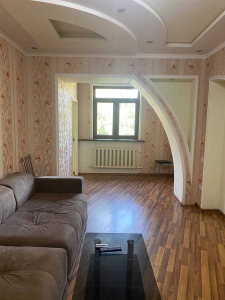 V2001 Ул.Амир Темура Ор.р: клиника Федорович 3/4/4  69м2 евро ремонт