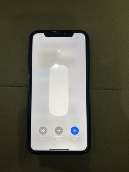 Iphone 11 64gb holati yaxwi